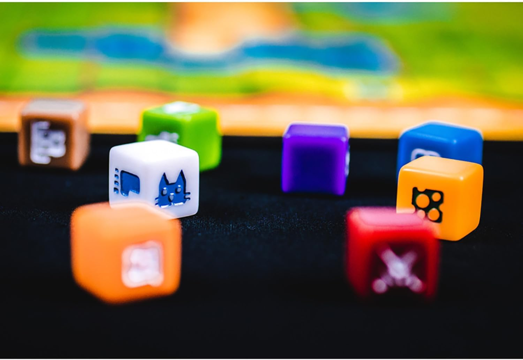 How to Play Cubitos | Official Rules